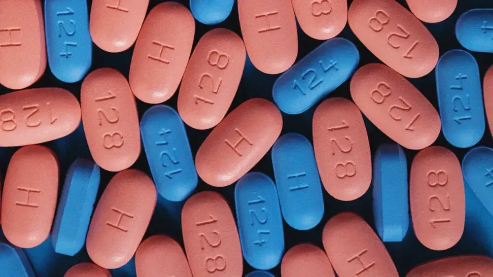 Descovy vs. Truvada: What's the Difference? | Mira Health